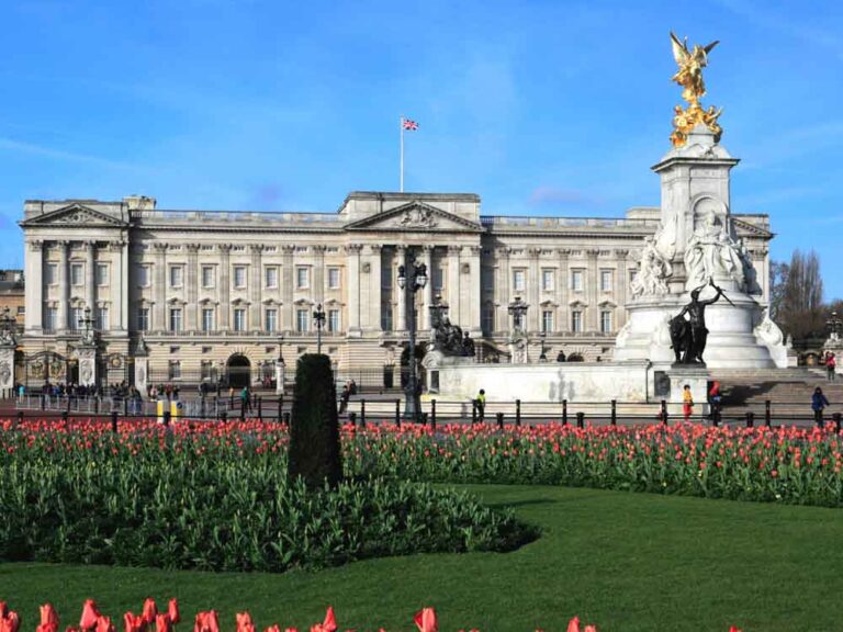 European Landmarks: 25 Most Famous Landmarks In Europe You Should Visit ...