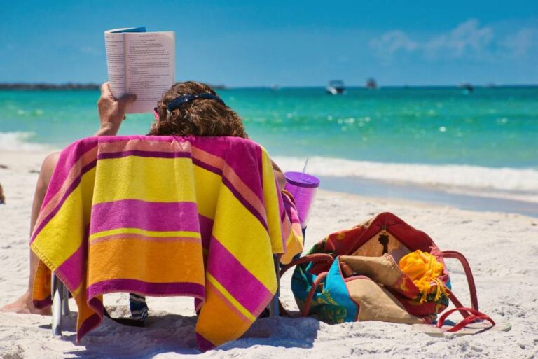 10 Best Tips For A Perfect Beach Getaway - The Adventurous Feet