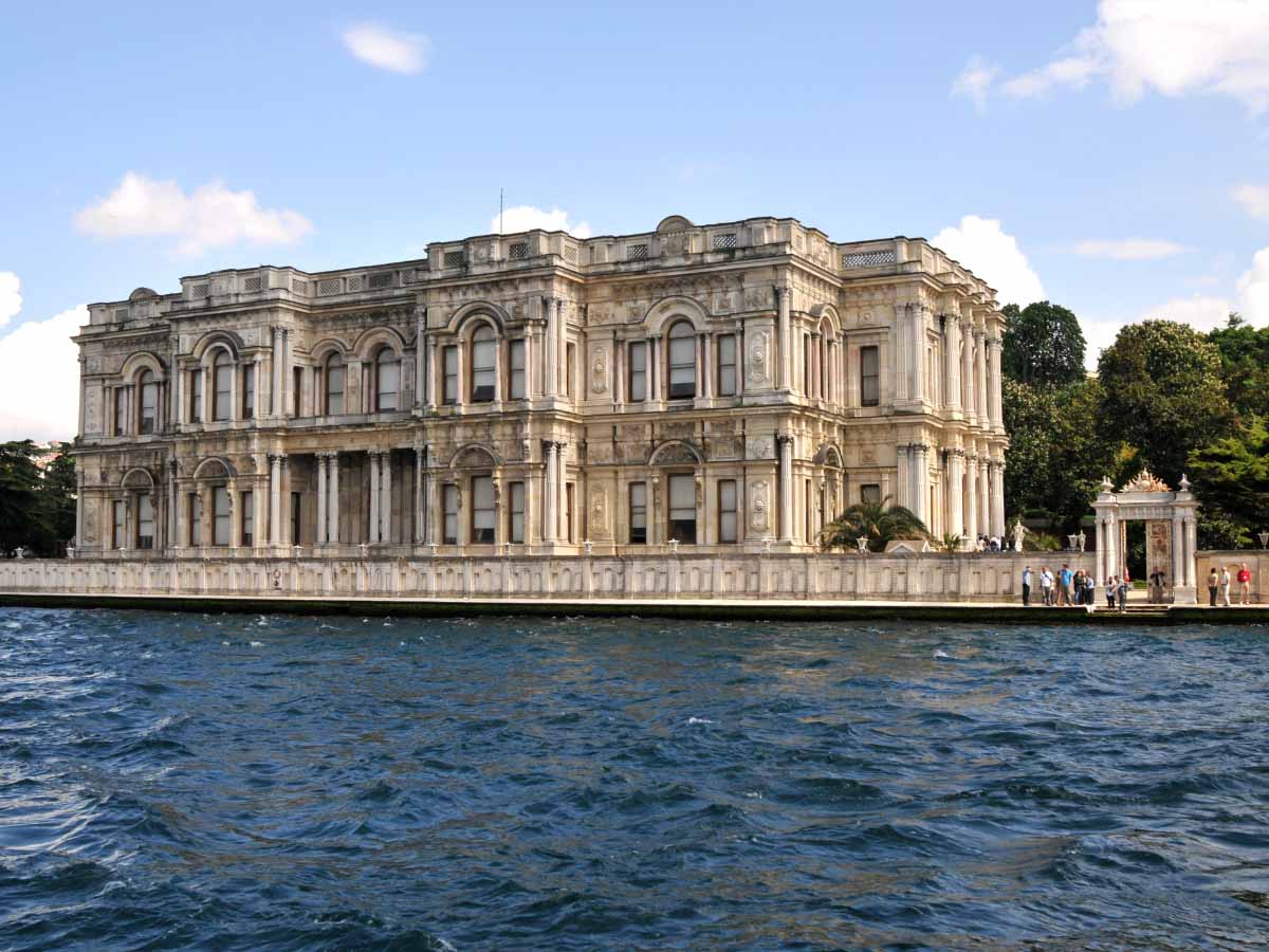 12 Most Beautiful Palaces In Istanbul, Turkey – EFHEC